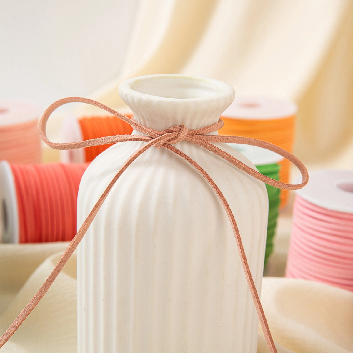 Cuộn dây nhung da lộn trang trí hoa buộc hộp quà, làm nơ, làm đồ handmade